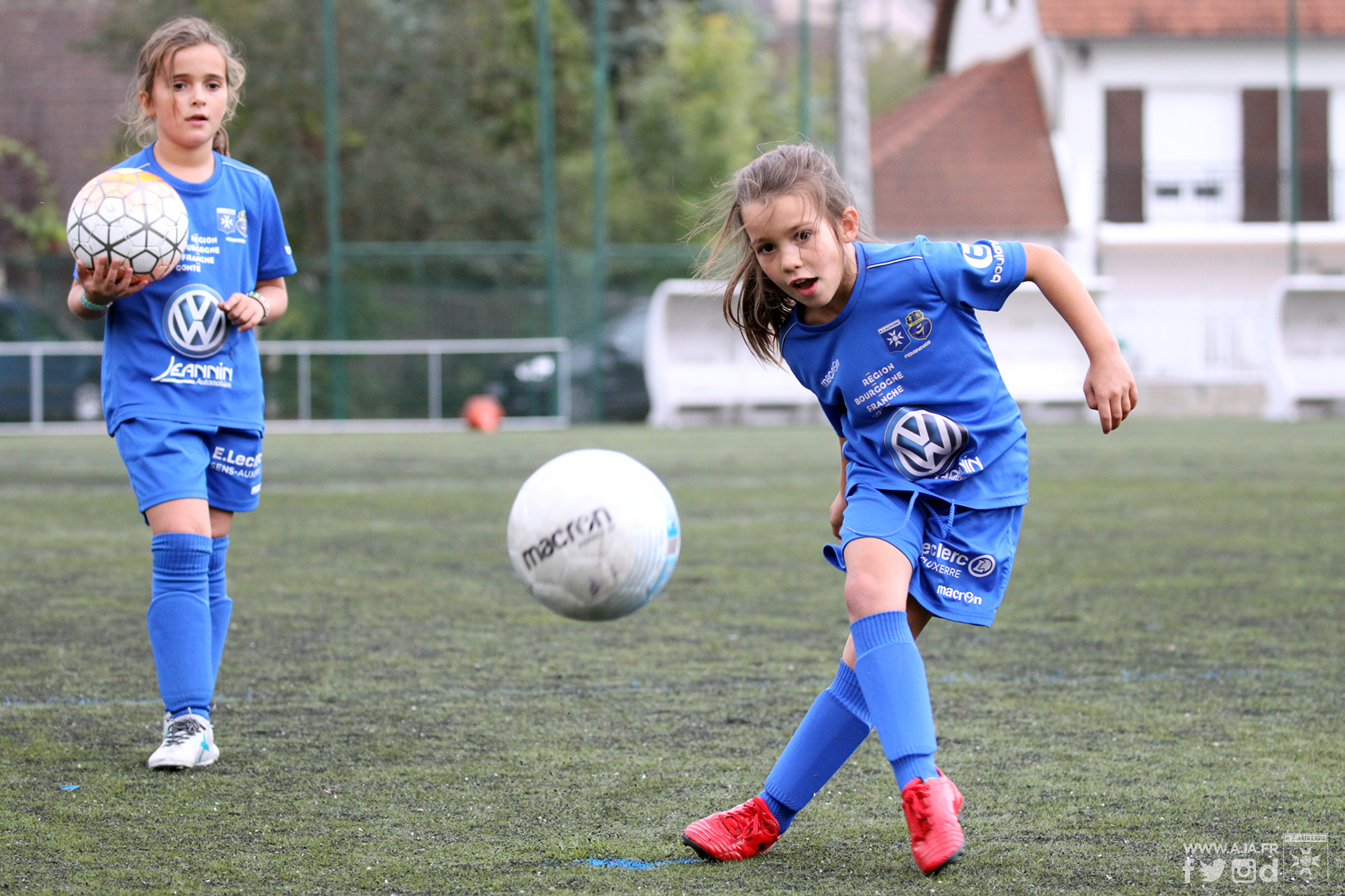 Football Dans Les Quartiers Pour Les Jeunes Filles Sport Agenda Des